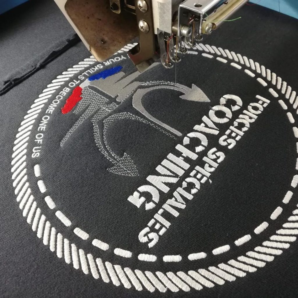 Flocage - Vêtements et textile publicitaires - BAO Communication ...